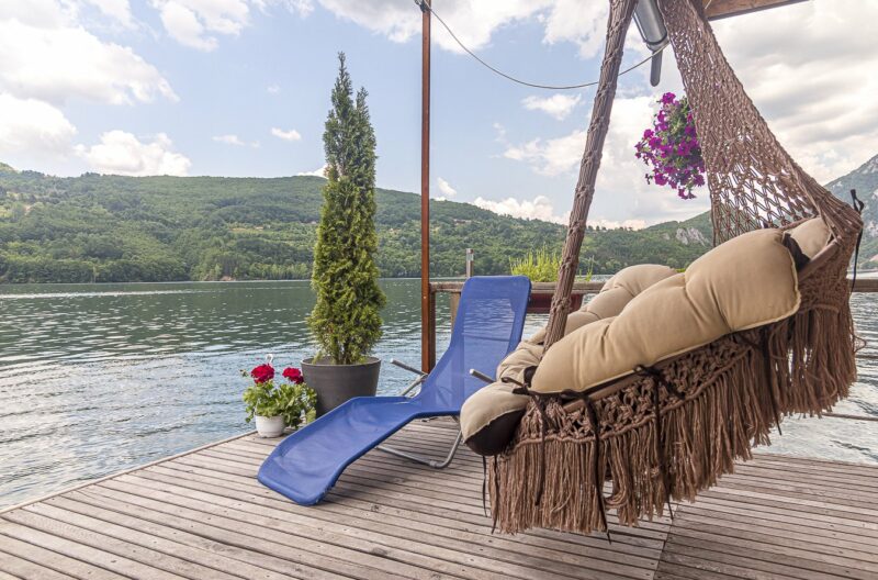 Splavovi Perućac - iznajmljivanje i cene | Splav-na-dan