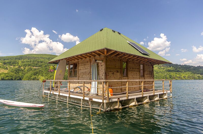 Splavovi Perućac - iznajmljivanje i cene | Splav-na-dan