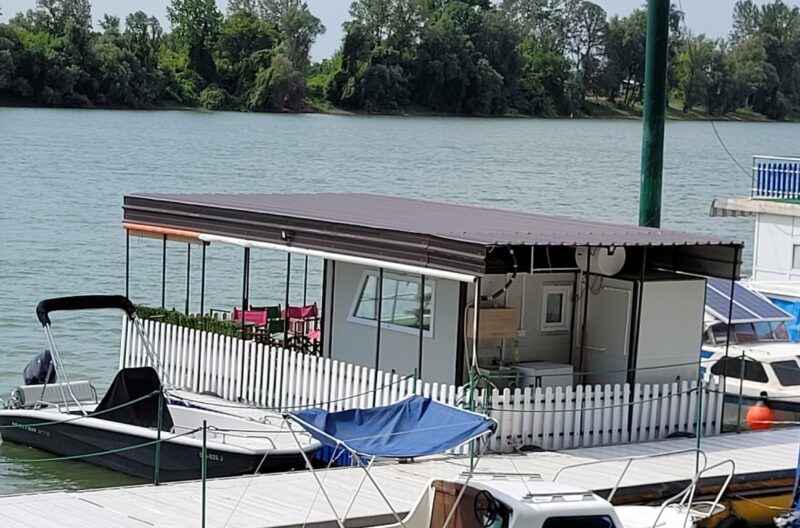 Splavovi za iznajmljivanje - odmor, proslave, žurke, opuštanje