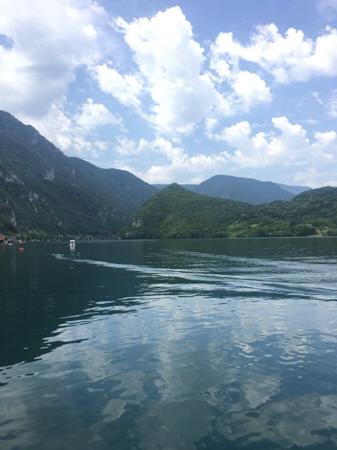 Splavovi Perućac - iznajmljivanje i cene | Splav-na-dan