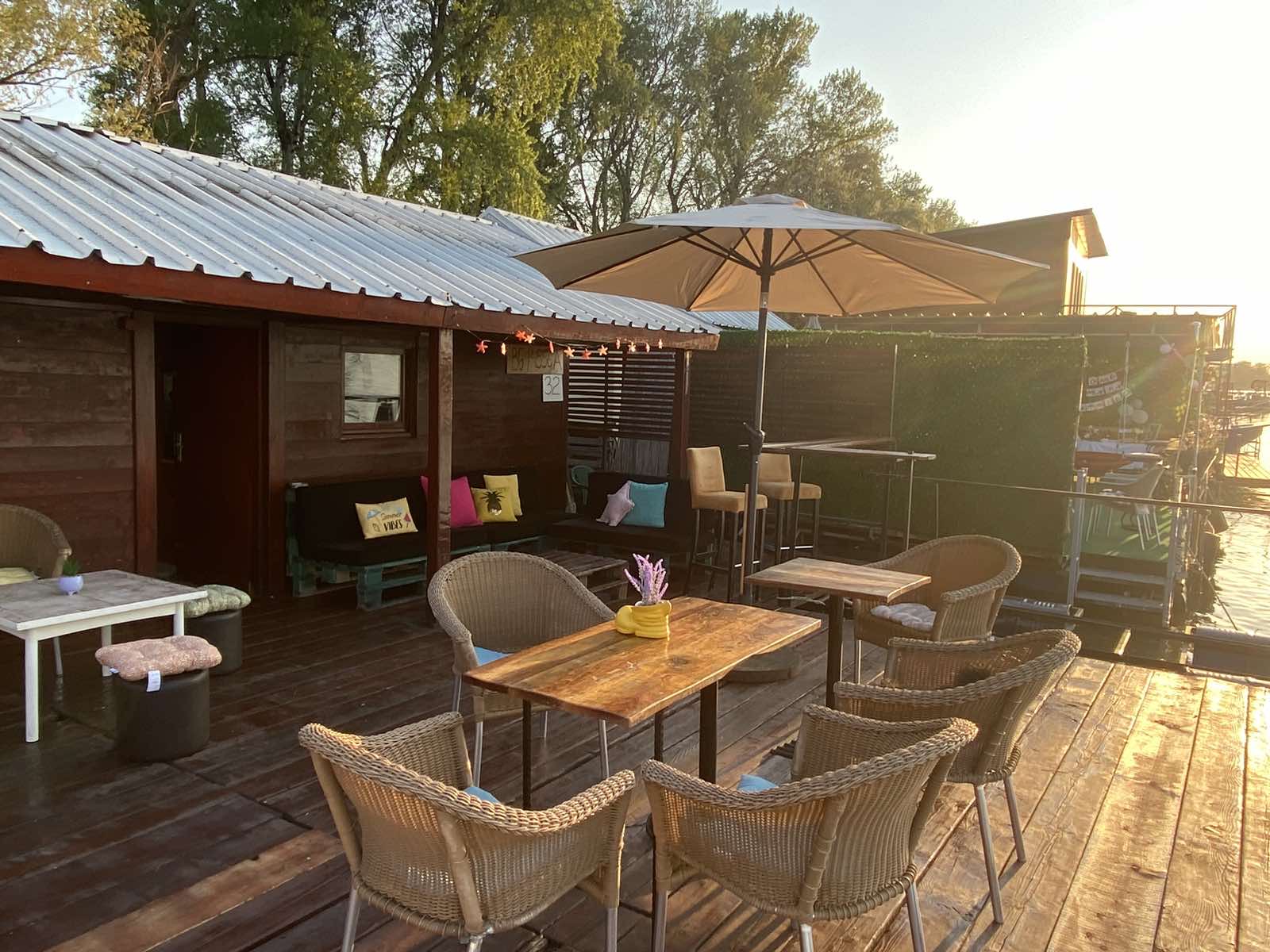 Splav na dan Tiempo - Proslave do 25 ljudi na Savi iza Ada Safarija