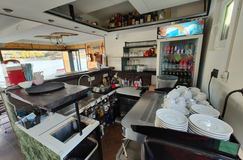 Splavovi za proslave i žurke - iznajmljivanje | Splav-na-dan