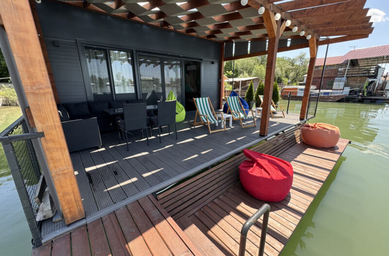 Splavovi za iznajmljivanje - odmor, proslave, žurke, opuštanje