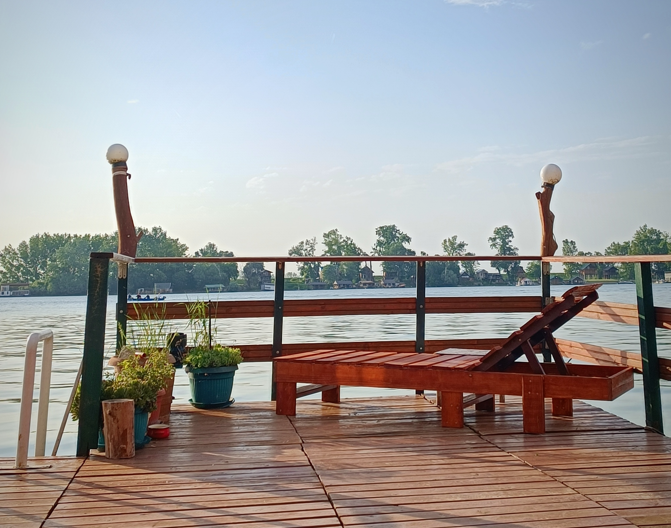 Splav na dan Shoom - Provedite najlepše trenutke van grada na reci Savi!