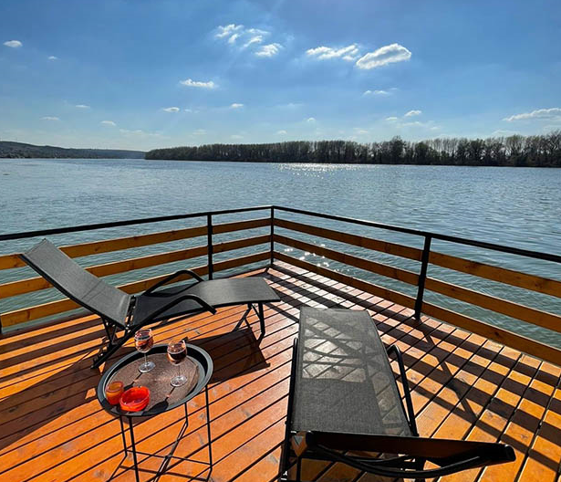 Splav na dan Sava dream - najbolji izbor za proslave na reci Savi!