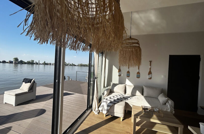 Splav na dan Shoom - Provedite najlepše trenutke van grada na reci Savi!