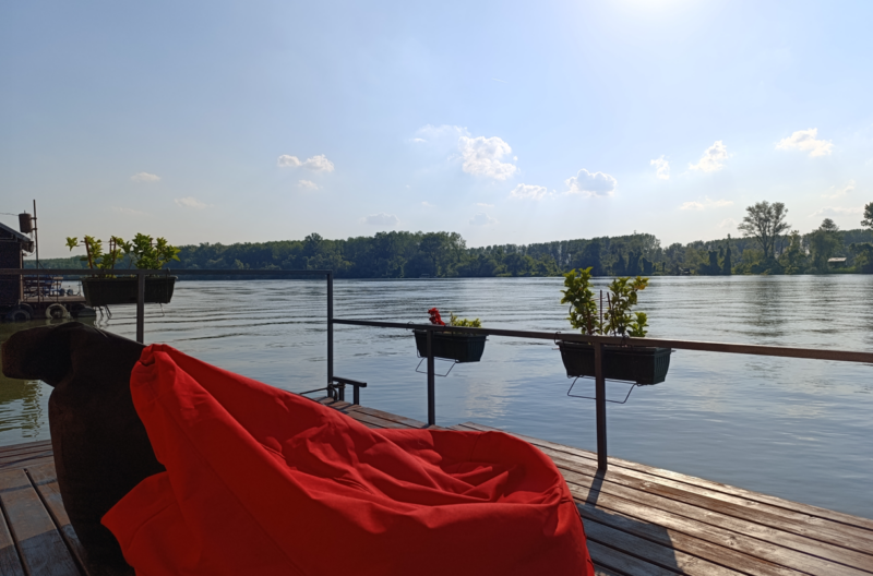 Splav na dan Perla - Proslave do 10 gostiju na reci Savi u mestu Umka