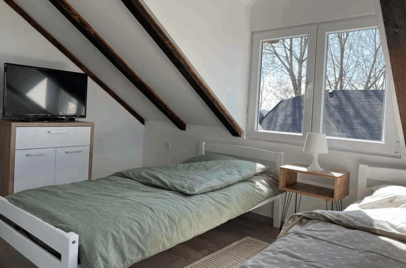 Twins Water House - Dobrodošli na očaravajući luksuzni splav na reci Savi!